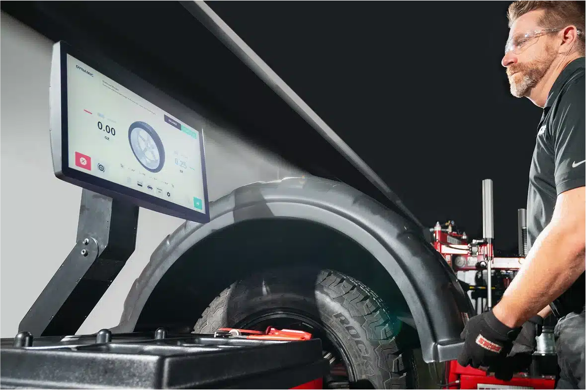 E900 Product Teaser | Coats